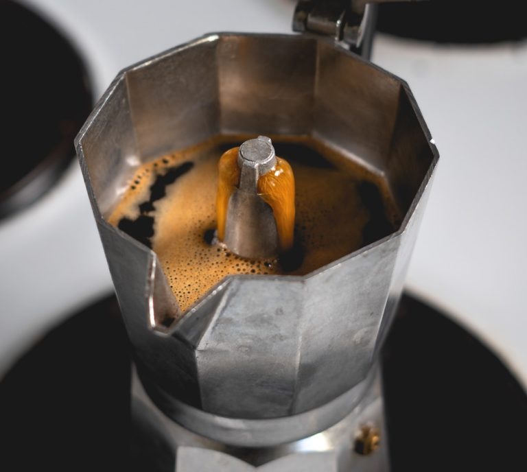 How to Use a Moka Pot: Step-by-Step Pictures & Recipe | Corner Coffee Store