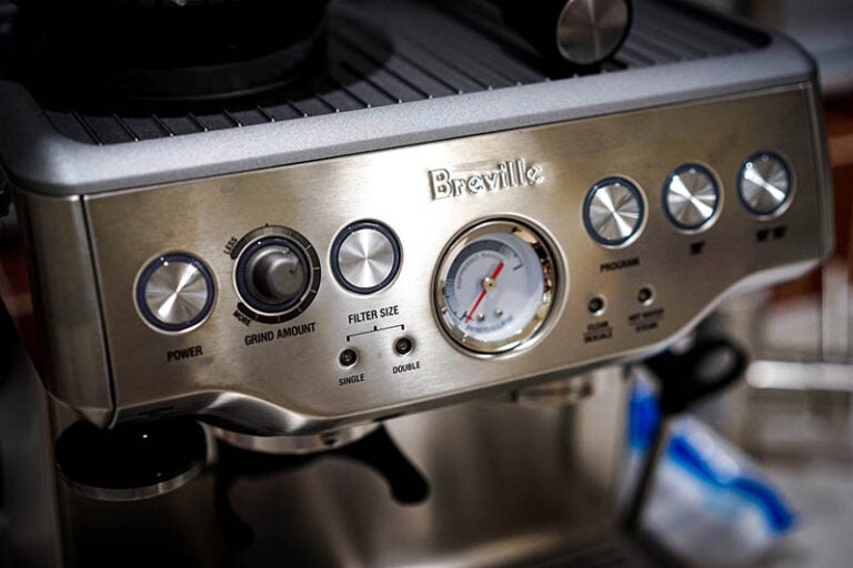 How to Use a Breville Espresso Machine (Expert Tips & Tricks) | Corner ...