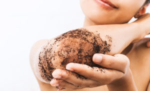 7 Coffee Scrub Benefits: Keep Your Skin Healthy & Beautiful | Corner ...
